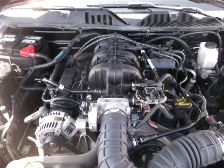 INSTALL MANUAL: Gen V Mustang - ModdBox